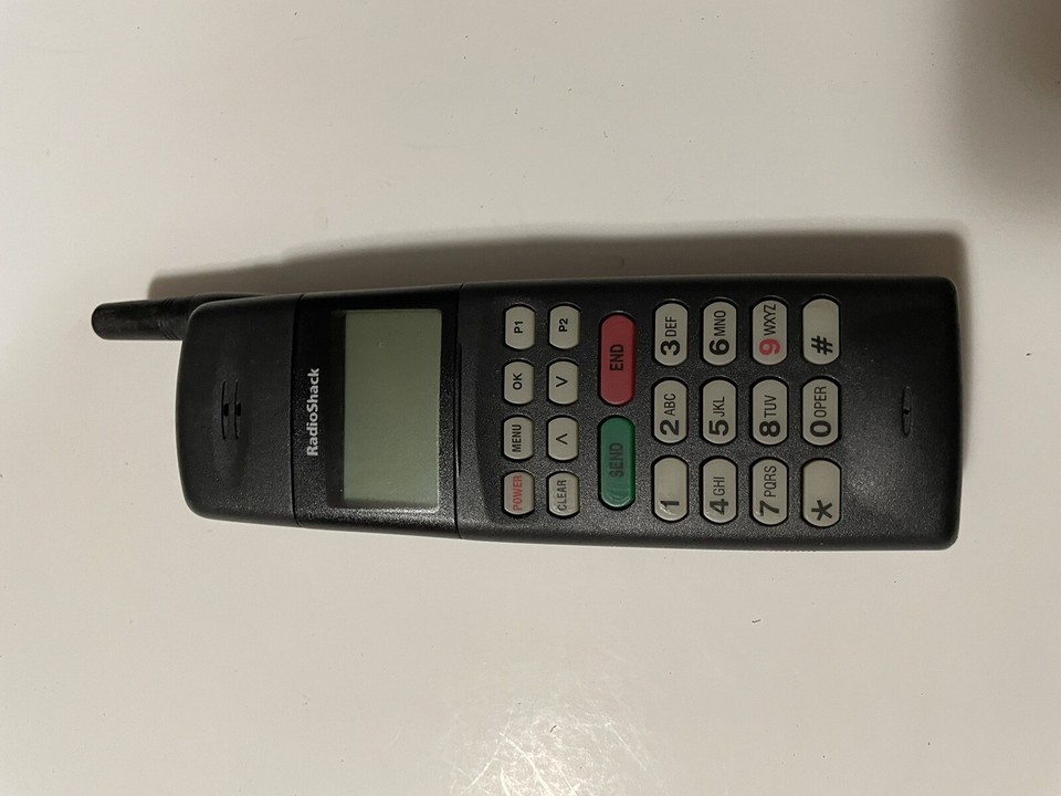 VTG 1996 RADIO SHACK 'HANDHELD CELLULAR TELEPHONE W/BOX, CHARGER, USA ...