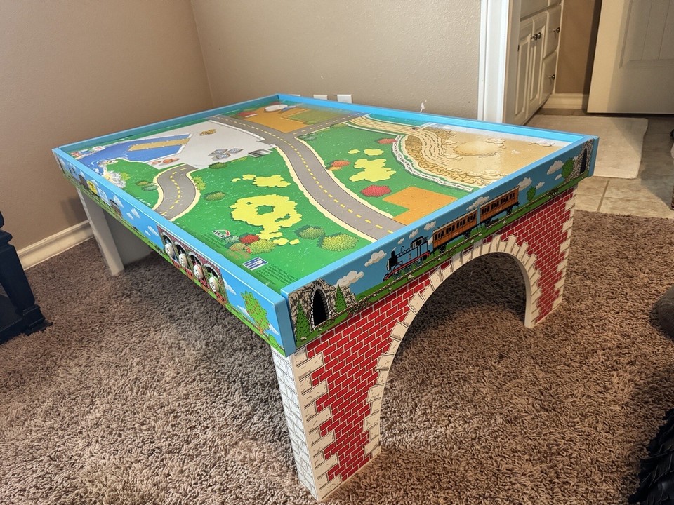 Thomas the train wooden Table & Train Set | eBay
