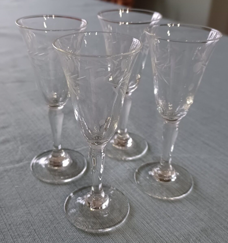 Lot of 4 Pioneer Japan Willow Moon Etched 1 oz Cordial Glasses Bud ...