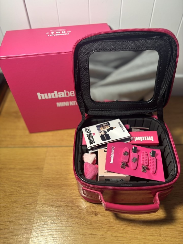 Huda Beauty Mini Kit Bundle | eBay UK