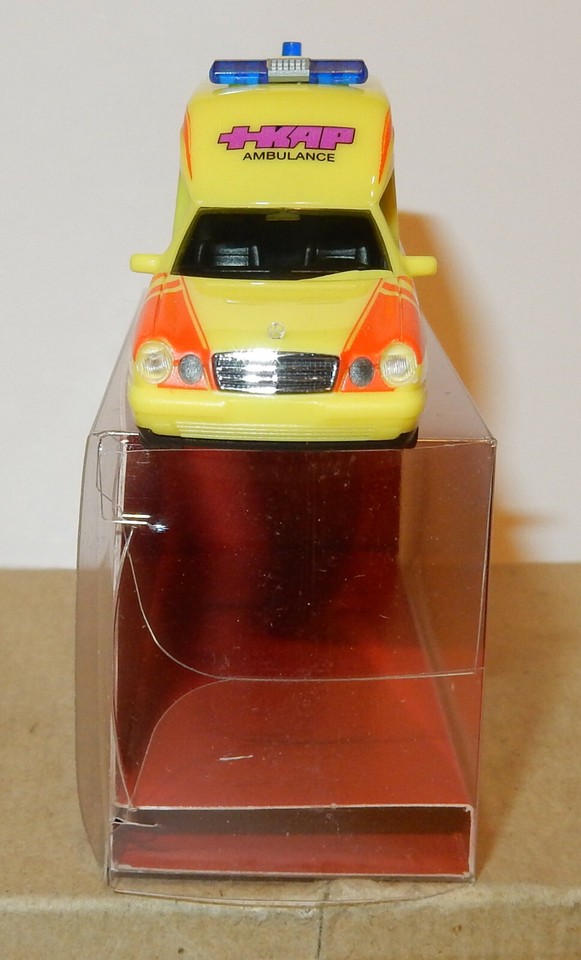 Herpa Ho 1/87 Mercedes Binz Ktw 210 Ambulance Cross Red Kap #188821 IN ...