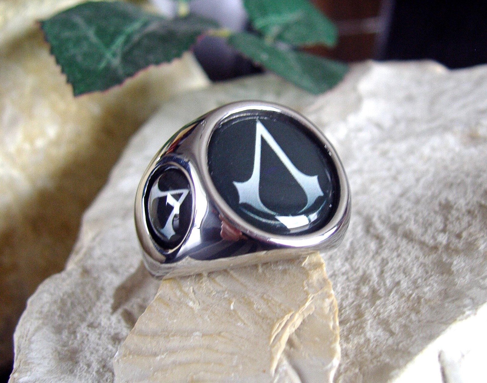 UNIQUE ASSASSIN CREED WARRIOR SYMBOL RING STEEL SILVER PIN PATCH [ N25 ...