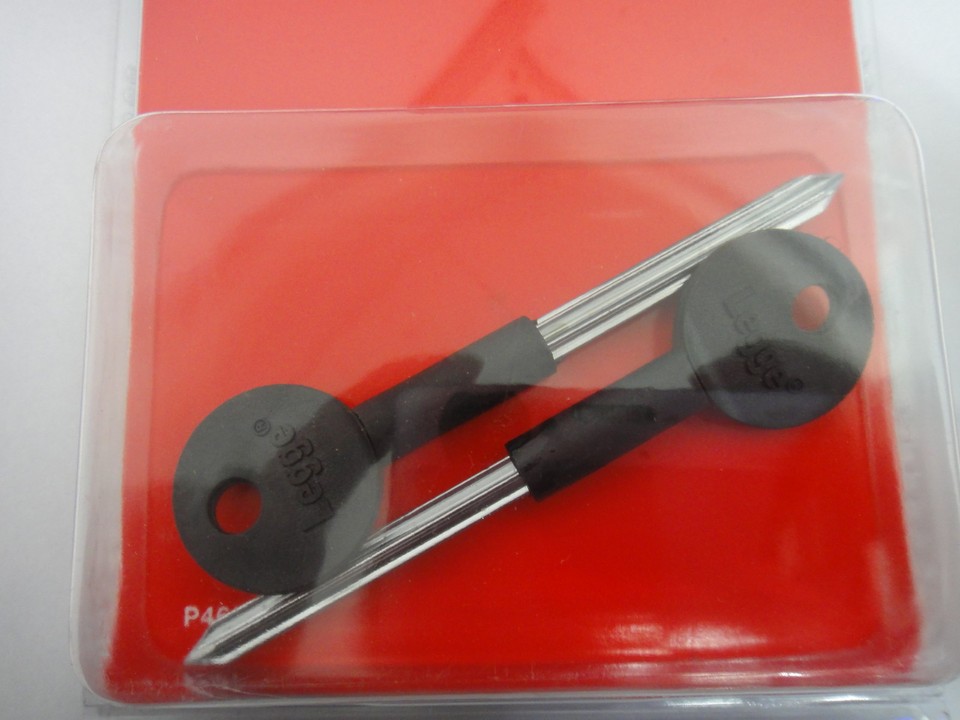 SPLINED KEYS 2 x LEGGE P465.ZP KEY FOR DOOR SECURITY RACK BOLTS - NEW ...