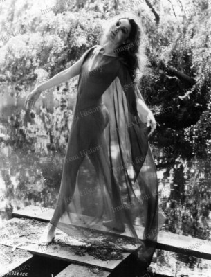 8x10 Print Julie Newmar Beautiful Fashion Portrait #JNP | eBay