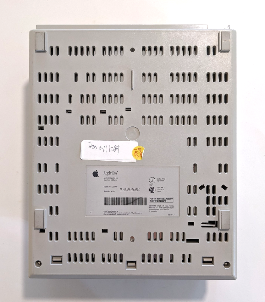 Apple IIGS computer + disk drive + keyboard + mouse + software - tested ...