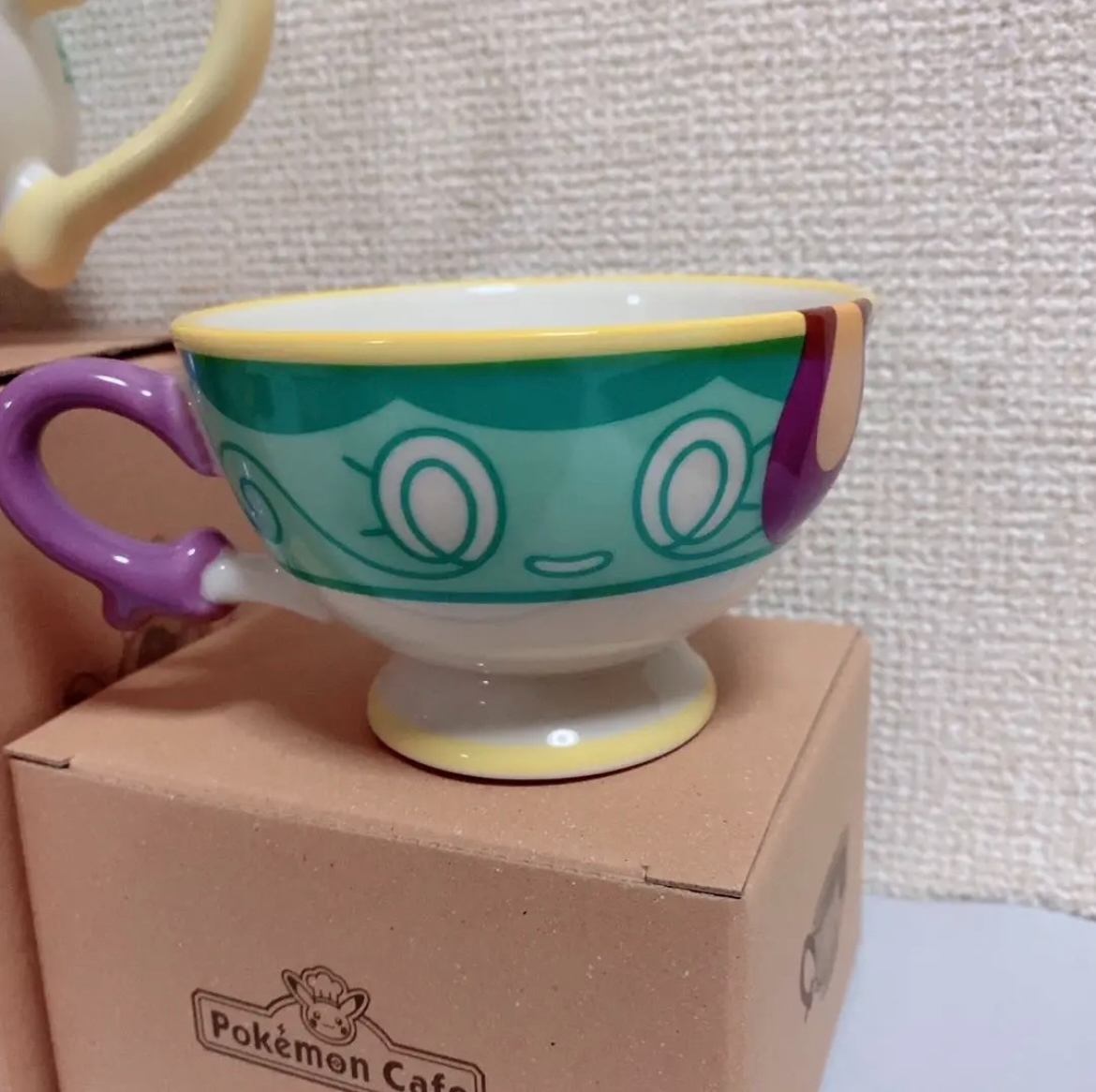 Pokemon Cafe Limited Tea Pot & Sinistea Tea Cup Set Polteageist Pocket ...