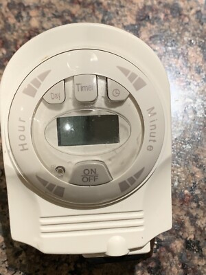 EM0101 White 1800W 125V 7 Day Programmable General Purpose Digital ...