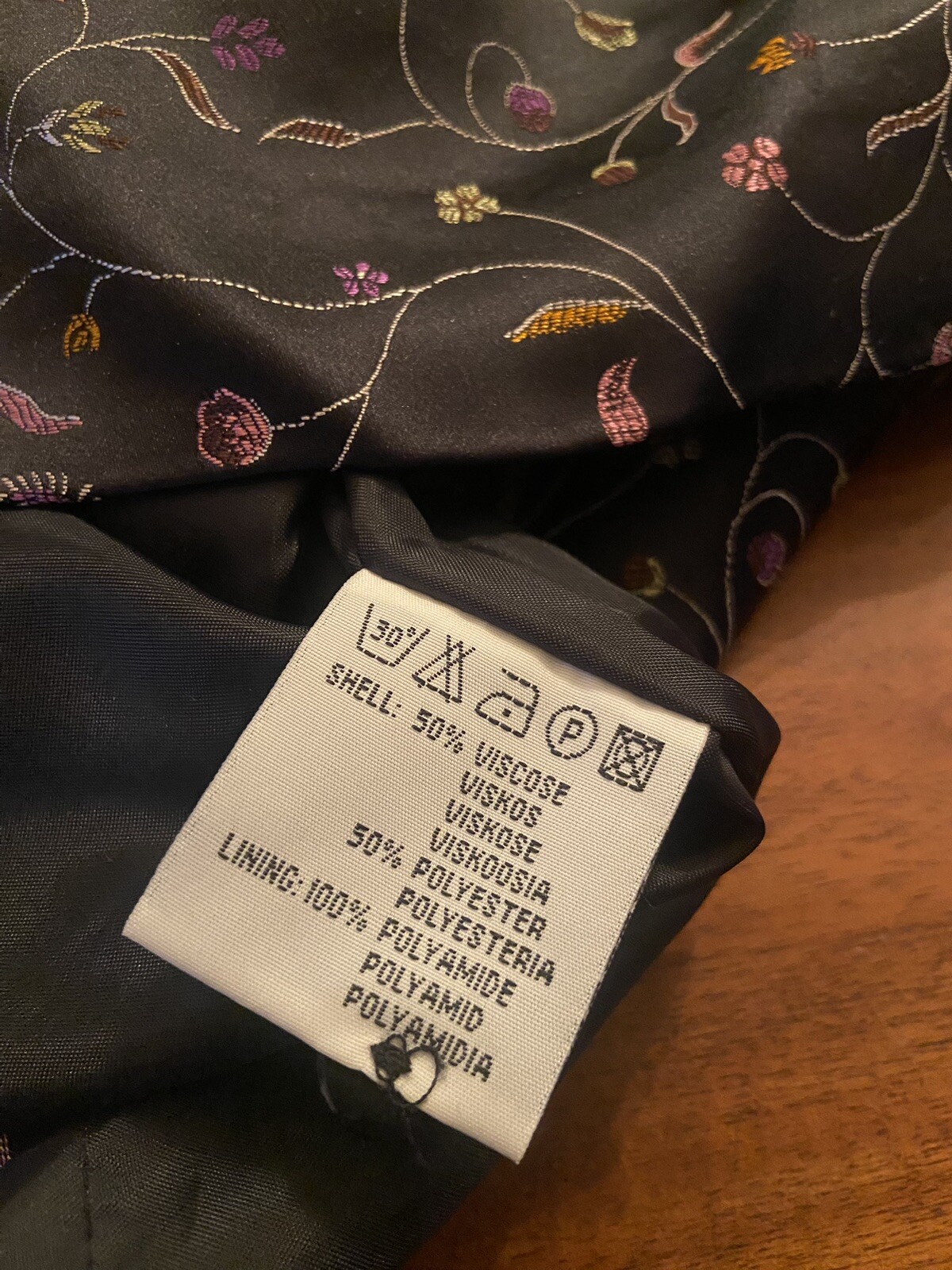 H&M x Hennes Collection Rose Floral Velvet Vintage Style Mini Skirt Sz ...