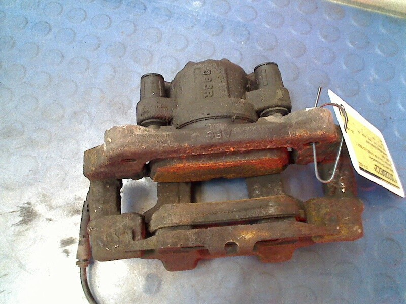 BREMSSATTEL LINKS VORNE BRAKE CALIPER LEFT FRONT BMW 1 serie (F20) 2013 ...