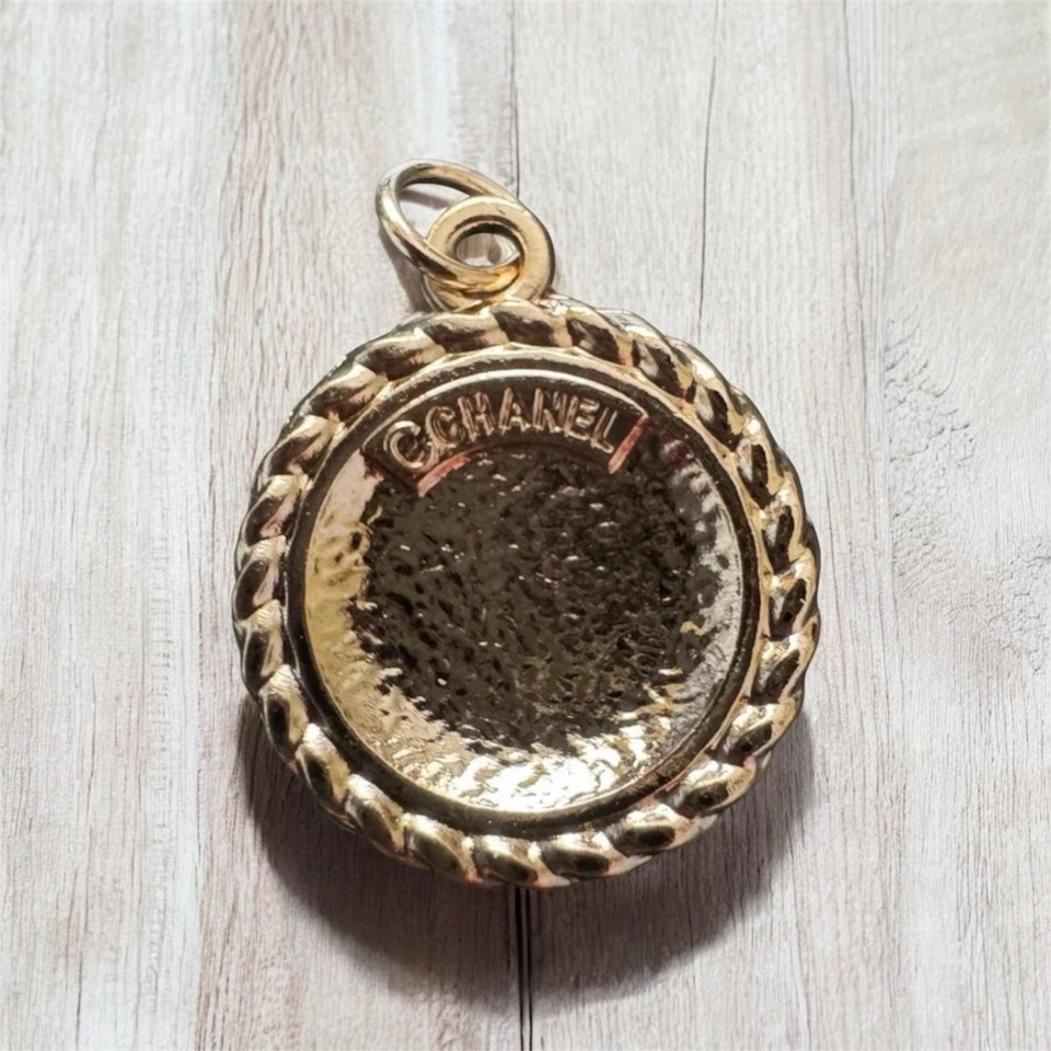 Chanel Zipper Pull Button Charm Black & Gold 20mm | eBay