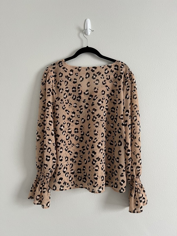A New Day Tan Animal Print Top Size Medium Very Good Condition | eBay
