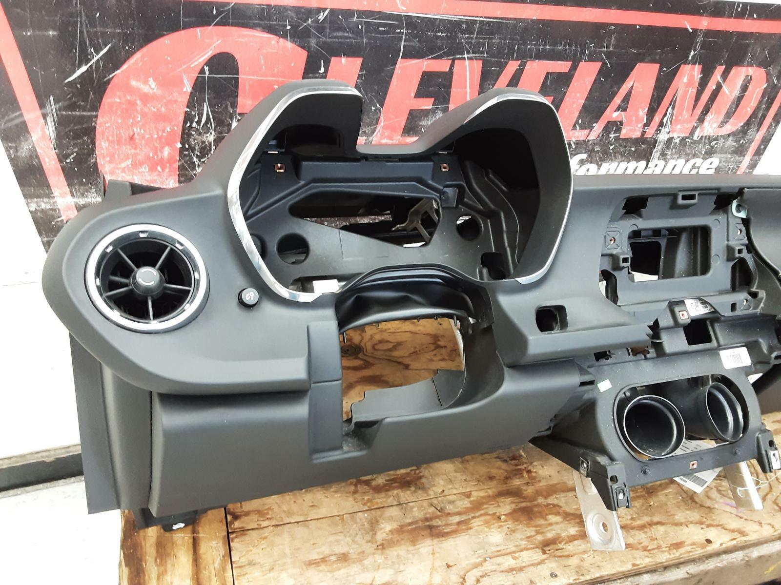 2016-2021 Chevrolet Camaro 1LT OEM Dash Panel Dashboard Assembly w/o ...