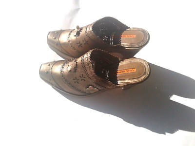 VIA SPIGA Metallic Floral Perforated Slip-On Clog Mules Size 8M | eBay