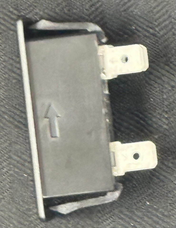 MACK 20925678 - Differential Lock Indicator Light Bulb Lamp | eBay