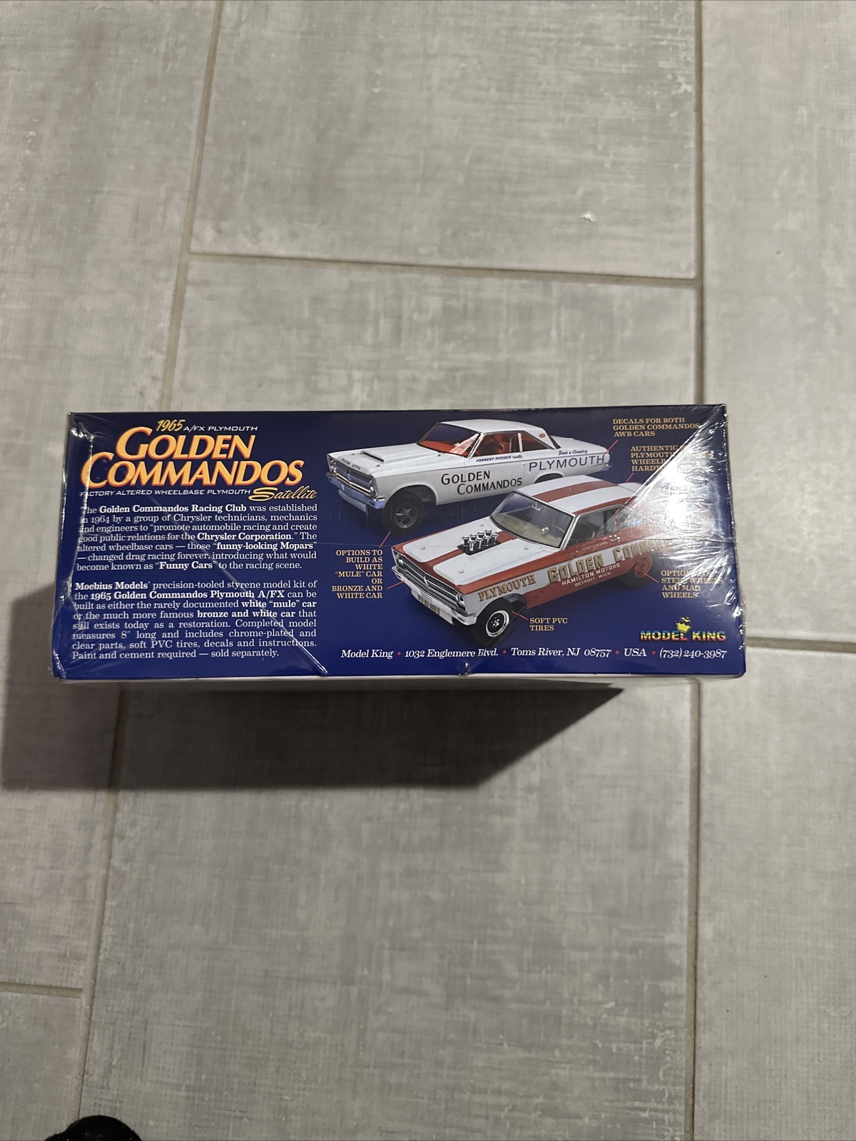 Moebius Models King 1:25 Plymouth Satellite AFX Golden Commandos Car ...