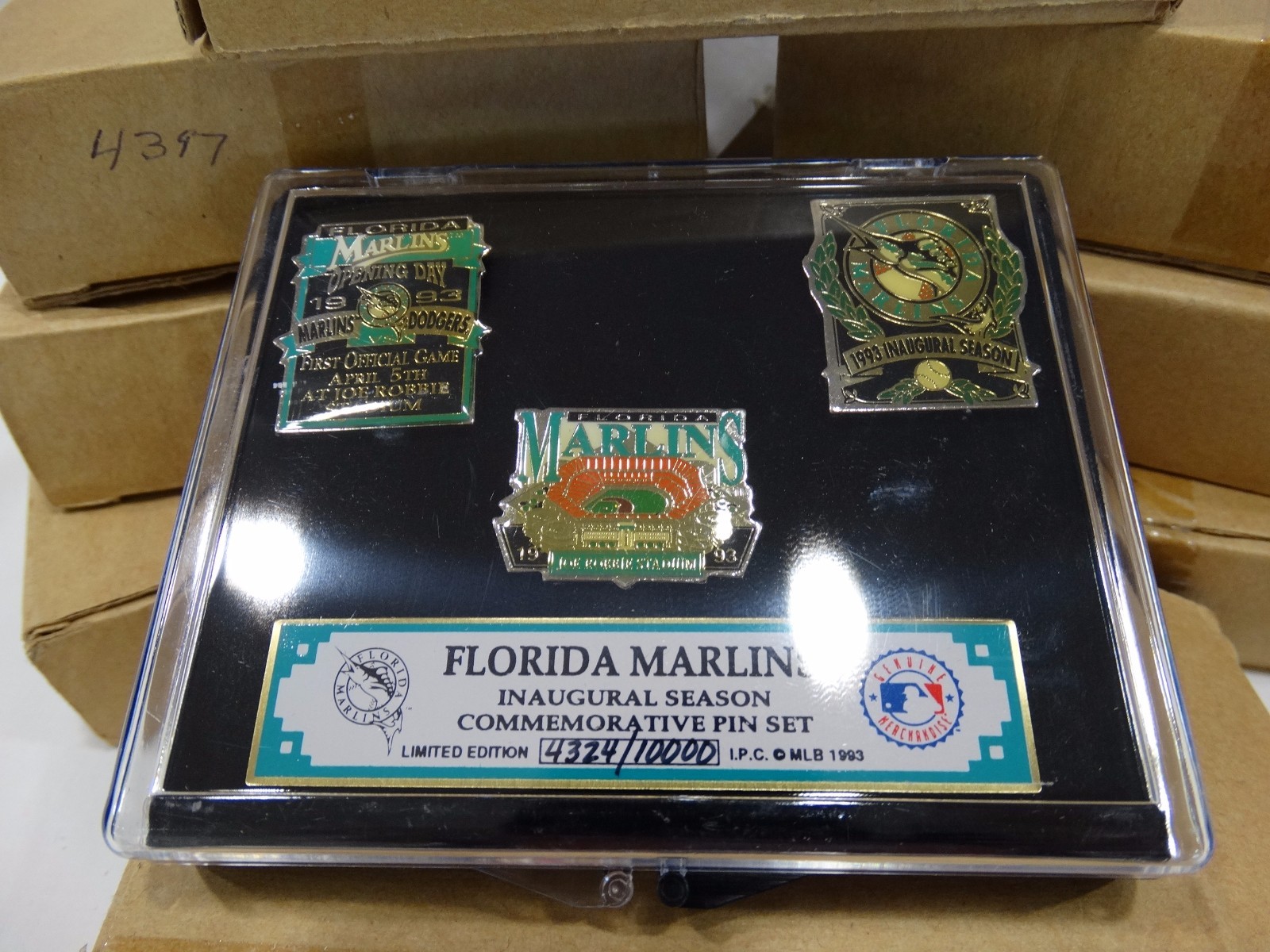 FLORIDA MARLINS INAUGURAL SEASON COMMEMORATIVE PIN SET | eBay