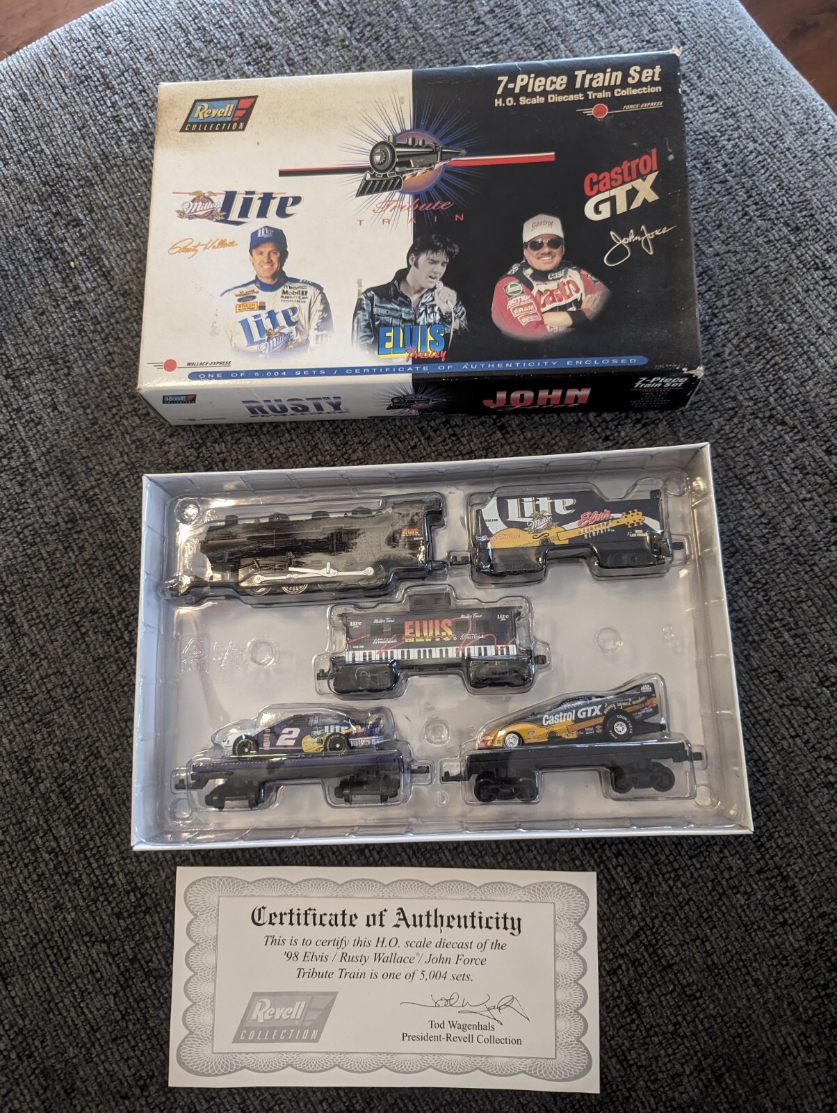 1998 Revell Rusty Wallace John Force Elvis Presley Tribute Train Set 1: ...