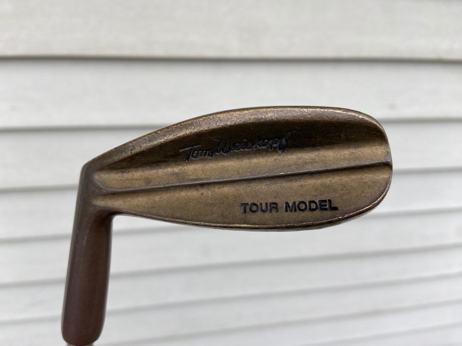 Left Handed 34 1/2" Northwestern Tom Weiskopf Smooth Face Chipper w ...