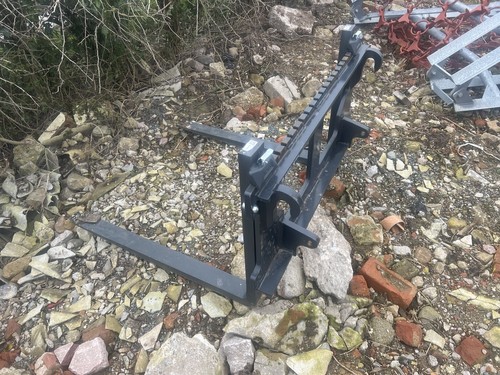 Schaffer Heavy Duty Pallet Forks Euro Brackets | eBay UK