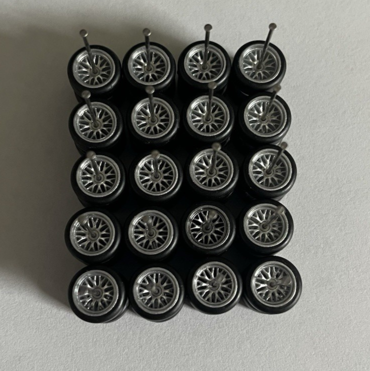10 Real Riders Wheels Rims Tires Set Lot for 1/64 Scale For Hot Wheels ...
