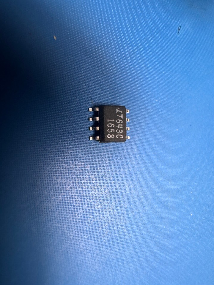 Keysight 1827-0286 D/A 14-BIT Rail to Rail 8 SOIC IC | eBay