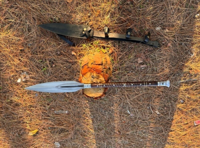 Viking Spear Hand Forged Throwing Machete, 15" Blade, Best for Hunting ...