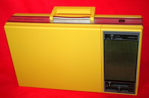 Third Man Records Crosley CR6016A Spinnerette Suitcase USB Turntable ...