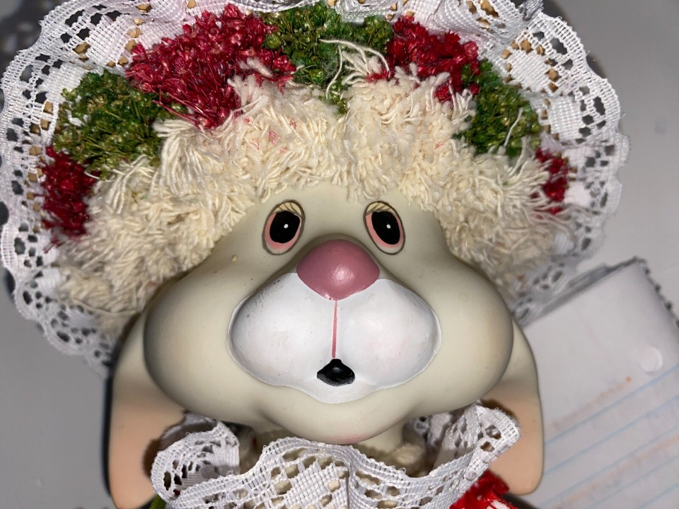 Vintage House Of Lloyd CHRISTMAS Around The World Floyd & Flossie Self Sitters | eBay