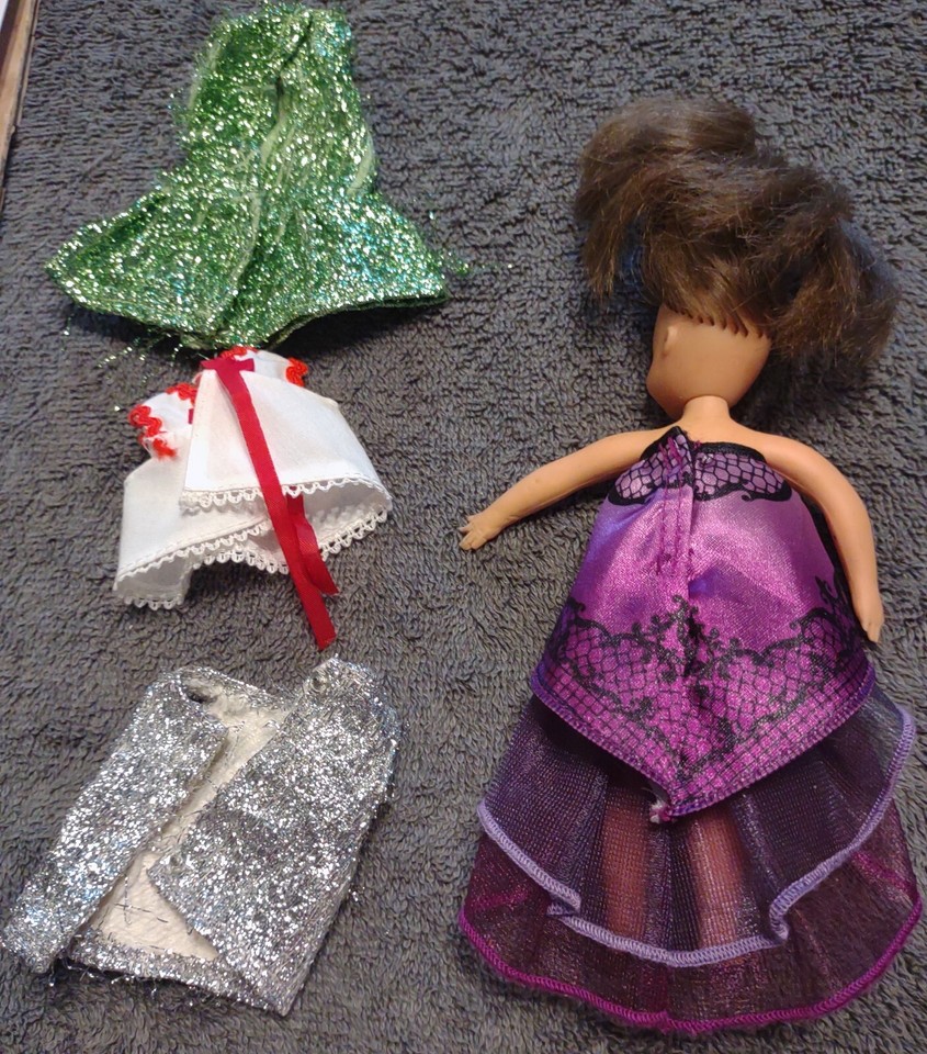 1965 Original Tutti Doll-Brunette, 4 Outfits Vintage See Pics, Read ...