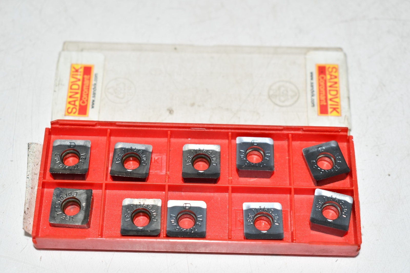 Pack of 10 NEW Sandvik R331.1A-11 50 15H-WL Grade 1040 Carbide Inserts ...
