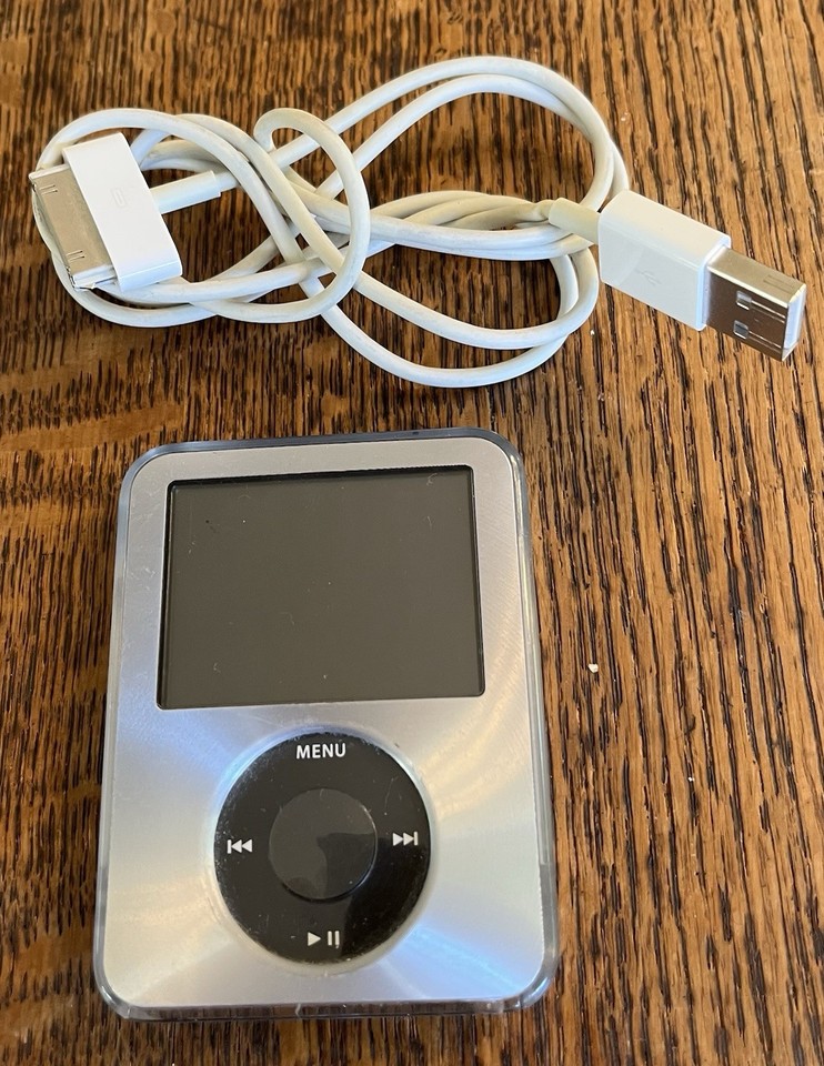 Apple iPod Nano 3rd Generation 8GB Space Grey | eBay