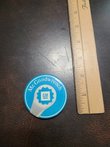 1970s GM General Motors Mr. Goodwrench Pinback Button | eBay