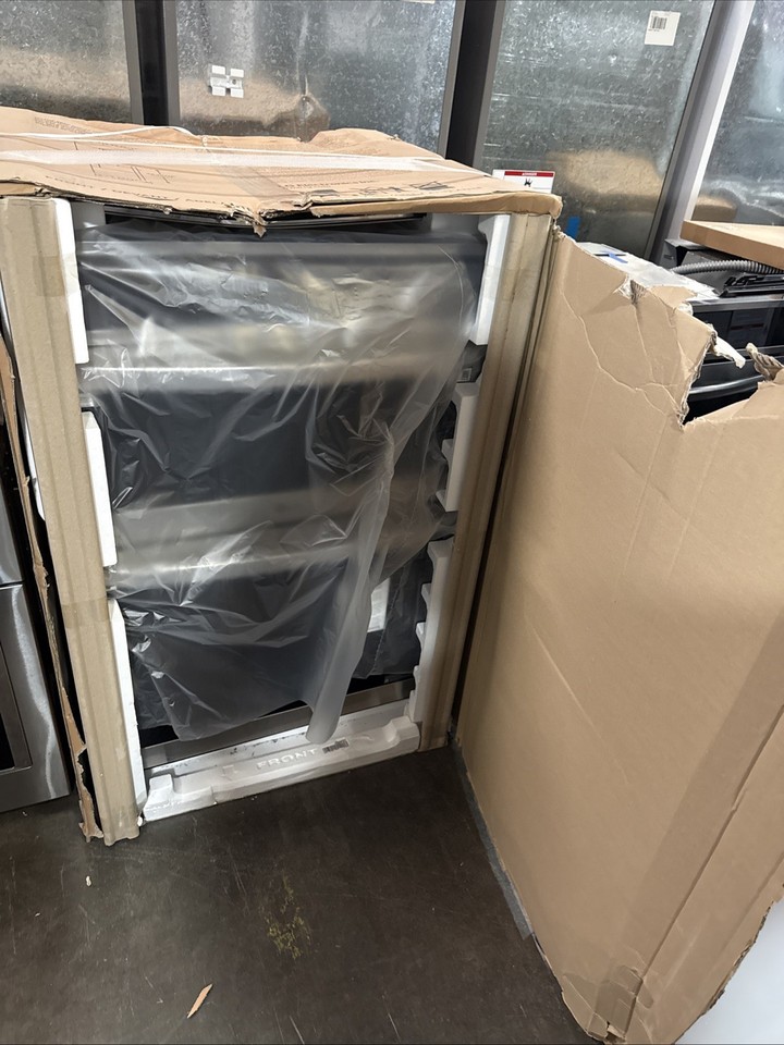 LG WCEP6423F - 30" Smart Built-In Electric Convection Wall Oven w ...