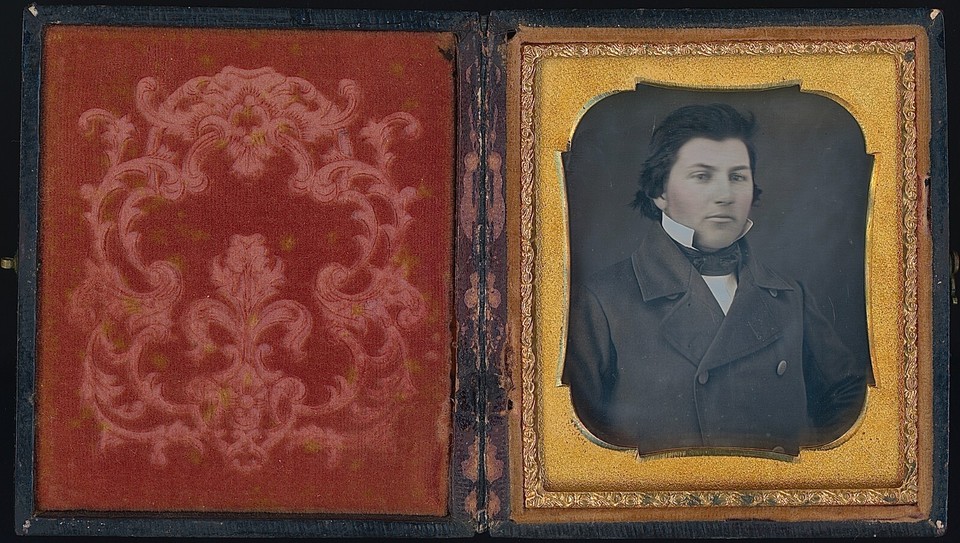 Young Gentleman Double Breasted Jacket Tinted Face 1/6 Plate Daguerreotype K528 | eBay