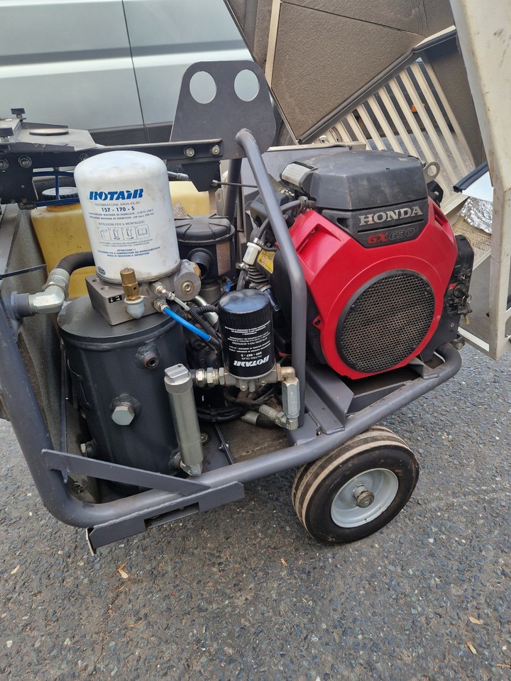 ROTAIR VRK16 PETROL AIR COMPRESSOR INGERSOLL GRUNDOMAT WASK COMPAIR C14 ...