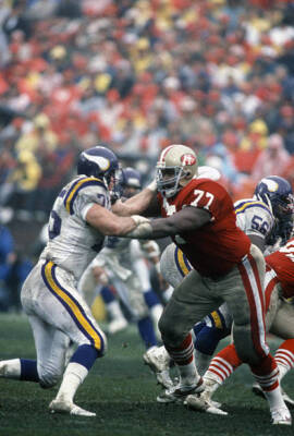 Bubba Paris San Francisco 49ers in action against Keith Mill Football ...
