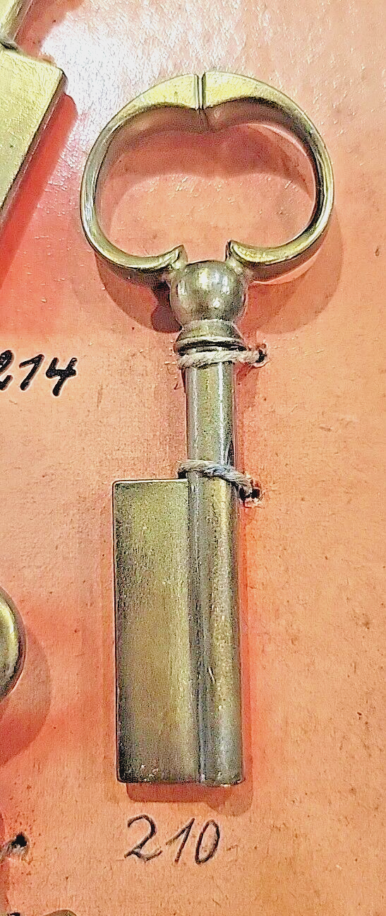 EIGHT Vintage Open Barrel Skeleton/Bit Key Blanks Brass NOS; Sold By ...