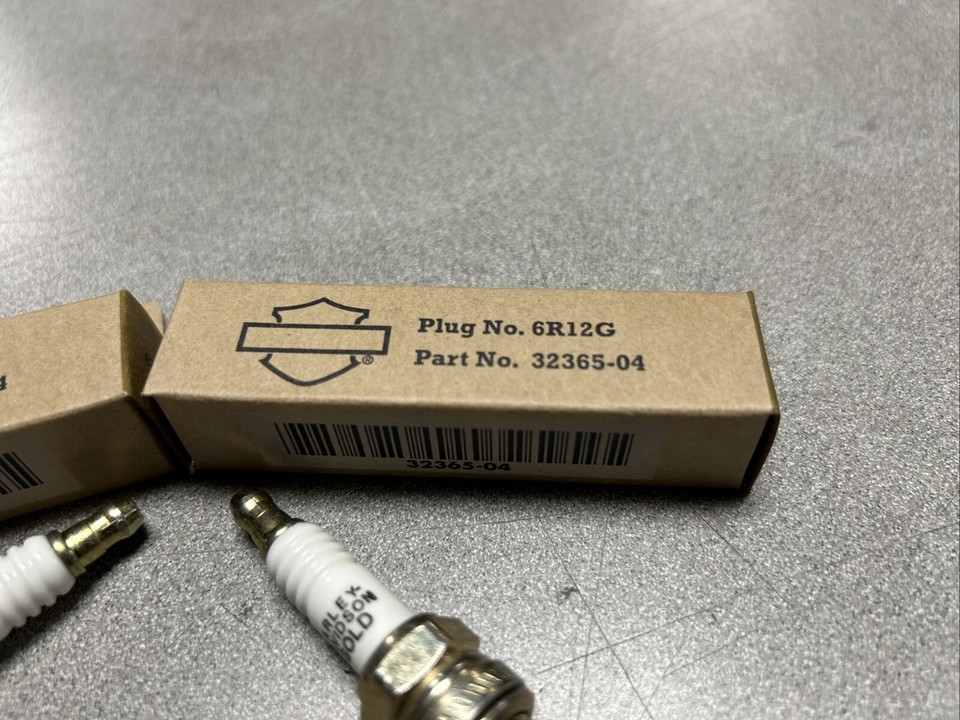 Harley-Davidson NEW OEM Spark Plugs 6R12 GOLD (Pair) for Twin Cam ...