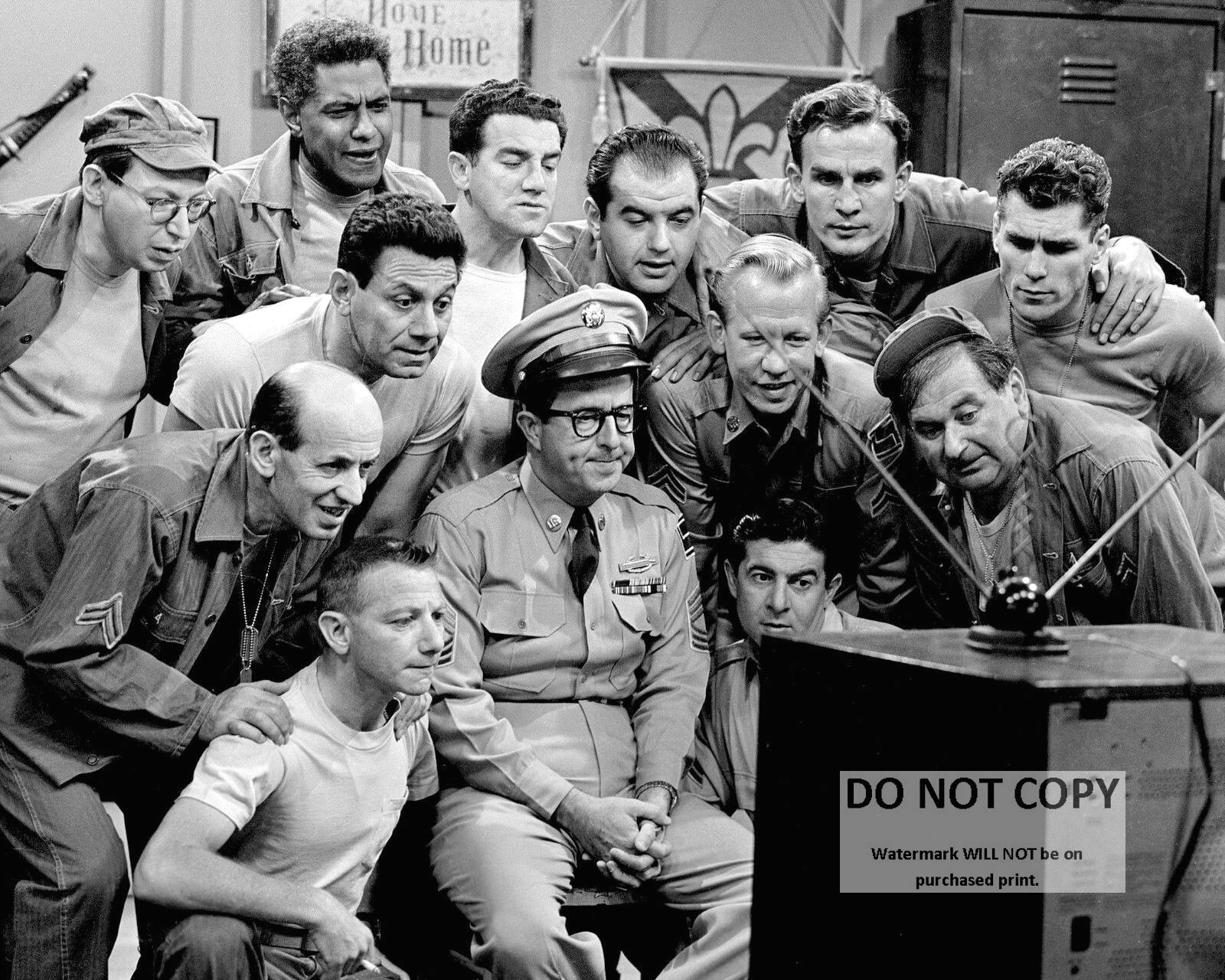 CAST FROM "THE PHIL SILVERS SHOW" SGT. BILKO - 8X10 PUBLICITY PHOTO (EE ...