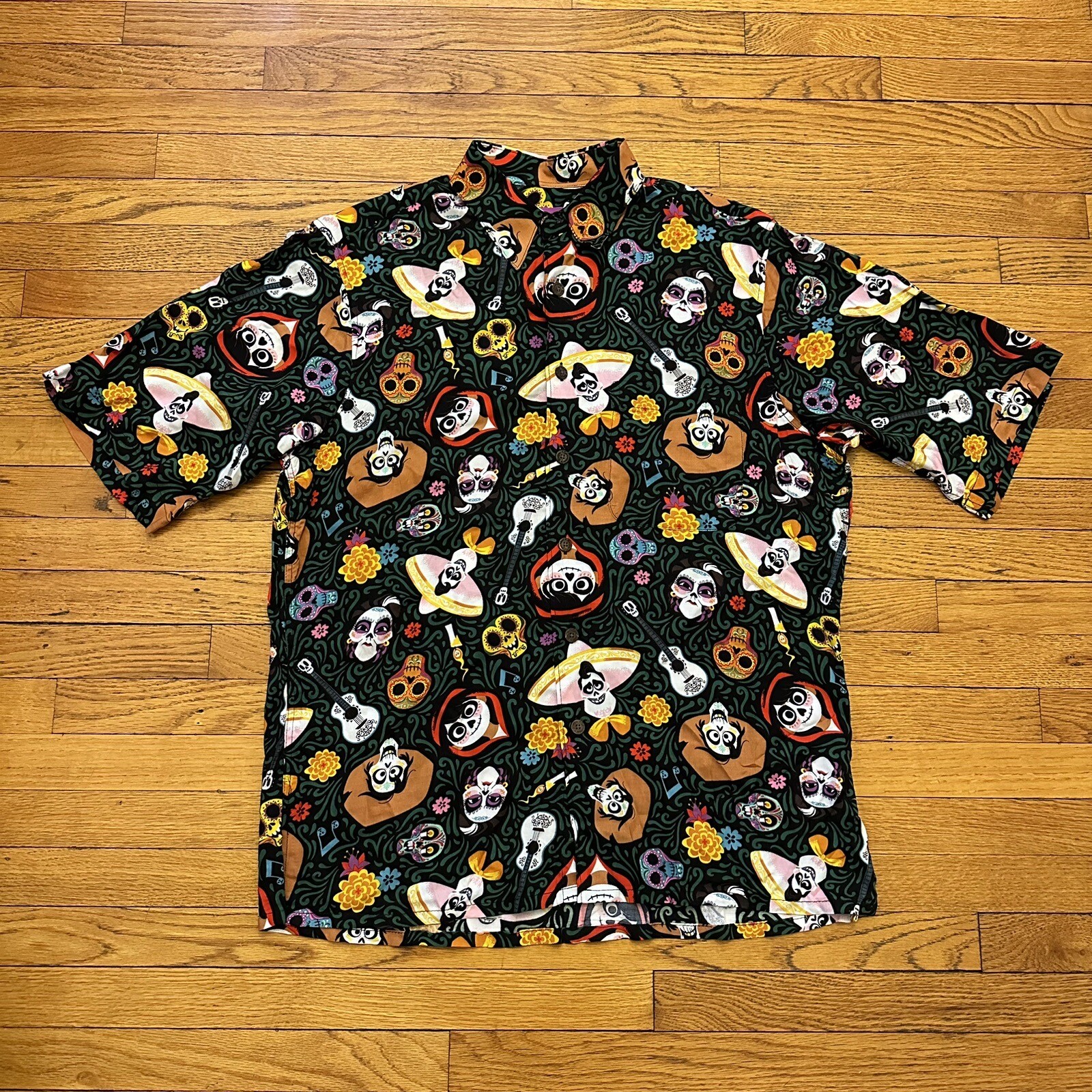 Reyn Spooner Disney COCO Pixar Store Exclusive Hawaii… - Gem