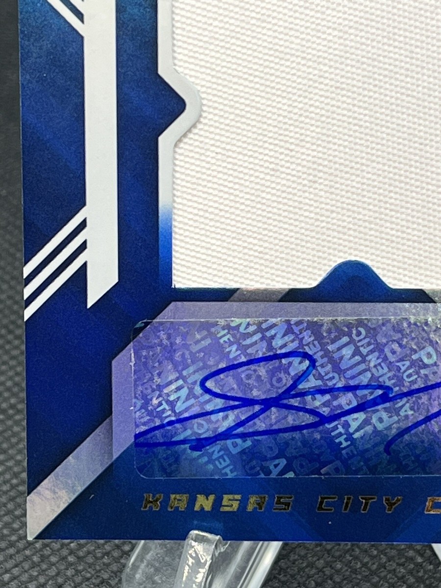 2022 Panini XR - Rookie XL Swatch Autographs Skyy Moore #RXA 2022 Panini XR - Rookie XL Swatch Autographs Skyy Moore #RXA