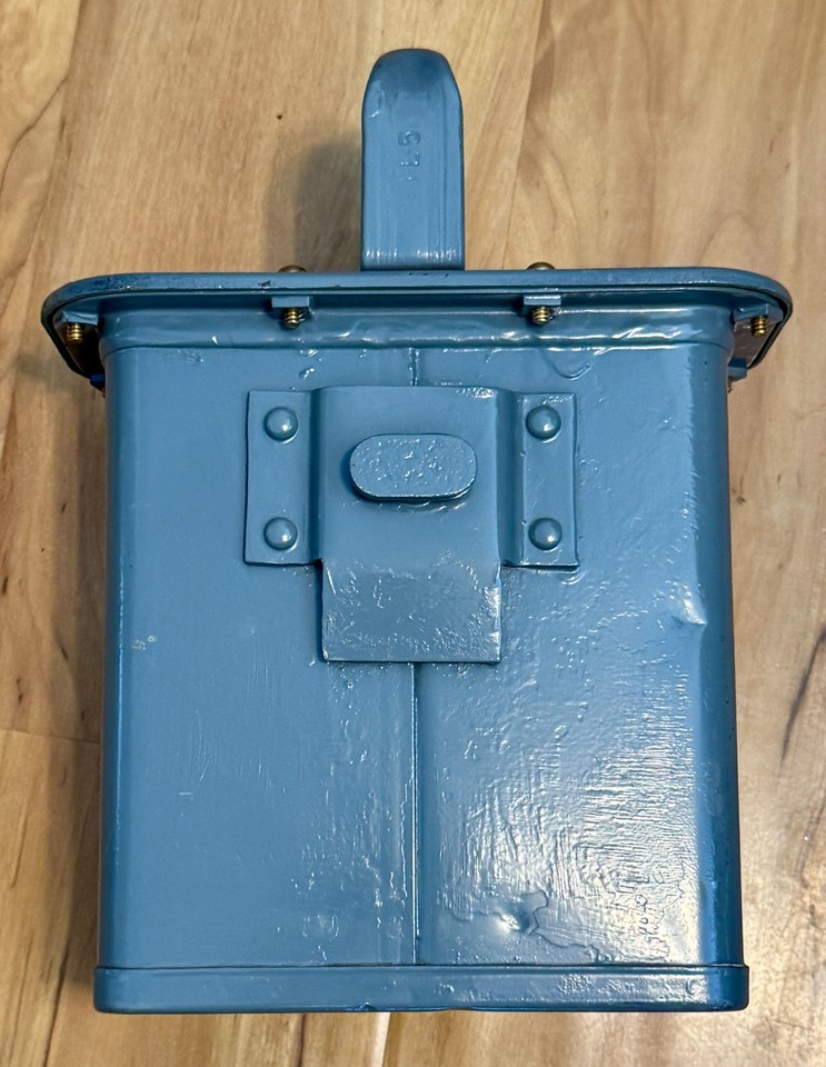 WWII U.S. Navy Battle Lantern Type 85-R FM Co. #5293-L-2 Naval Ship ...