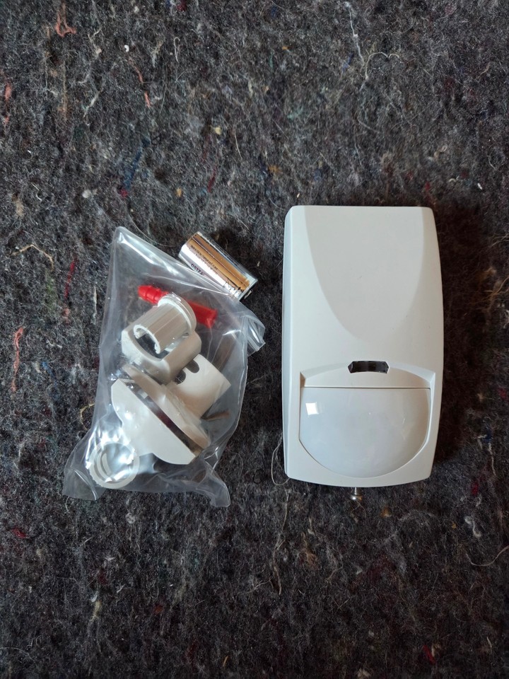 Seven DMP 1121-W Wireless Wall Motion Detectors, with Mounting Bracket ...