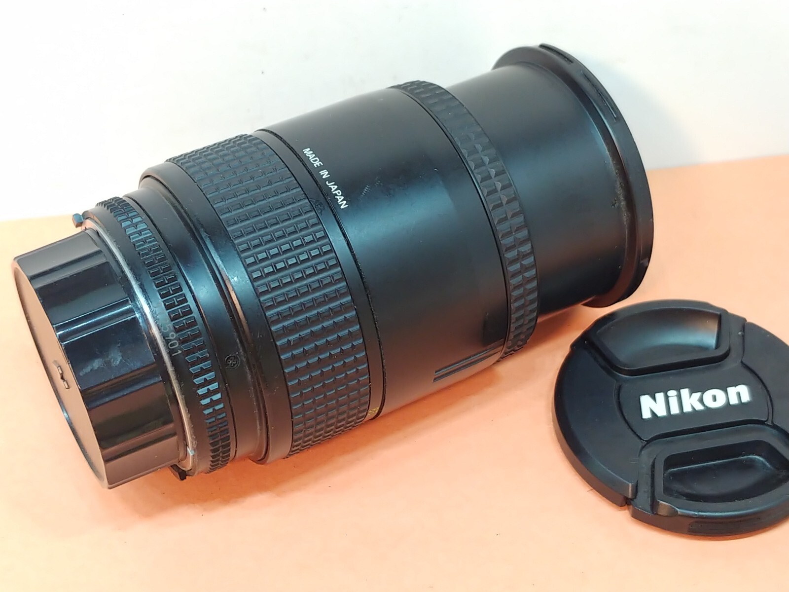 ,, Nikon AF lens 28mm 50mm 135mm 180mm 35-70mm 70-210mm zoom ...