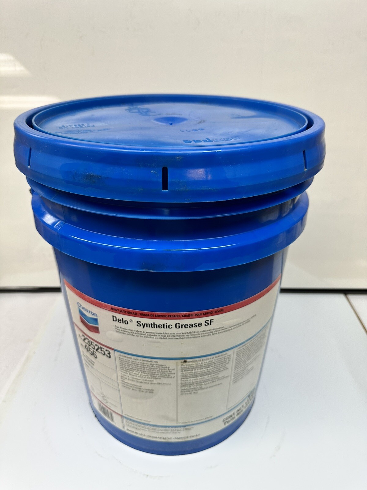 Chevron 235253 Delo Synthetic Grease Sf 5gal 30lbs for sale online | eBay