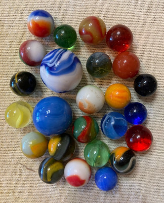 Lot~25 Colorful Vintage Antique Marbles~1930s?~1940s~1950s~Various ...