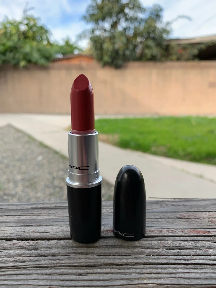 Mac Brave Red