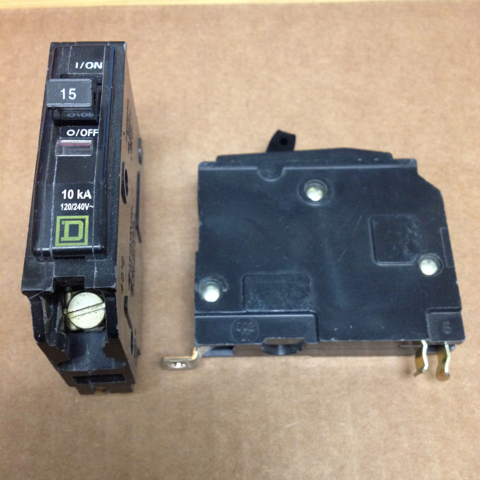 LOT OF 2 SQUARE D QOB QOB115 1 POLE 15 AMP 10KA 120V 240V YELLOW ...