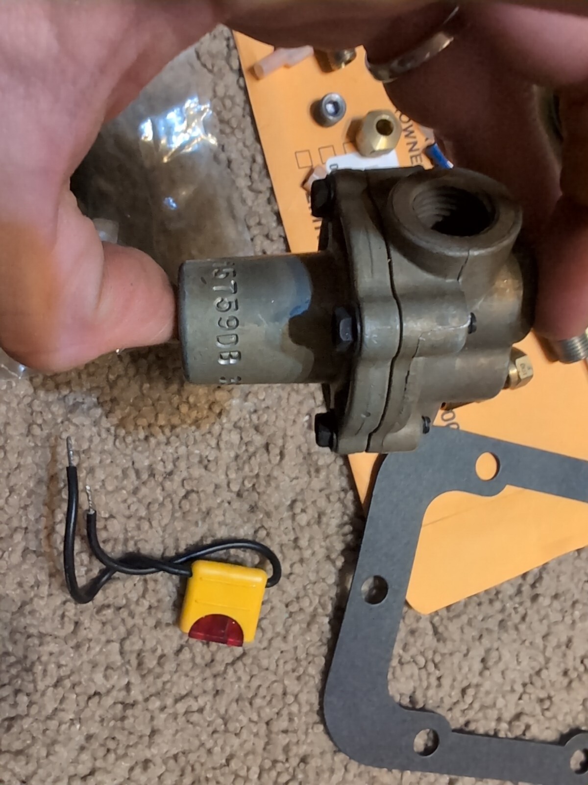 Muncie F20 Gas Stationary PTO Installation Kit Part# 48TK3936 Open Box ...