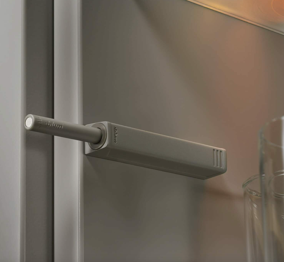 Blum Tip-On Set Magnetic Push to Open For Large Doors + Adaptor | eBay UK